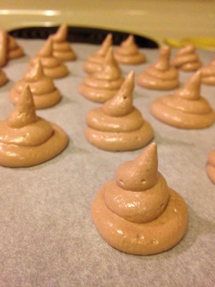 Poop emoji meringue cookies | Megan's Island